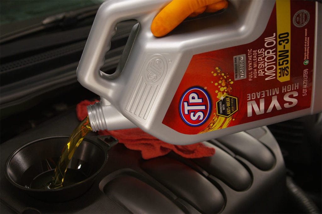 Oil Viscosity Explained: 5w20 vs. 5w30 vs. 10w30 - AutoZone