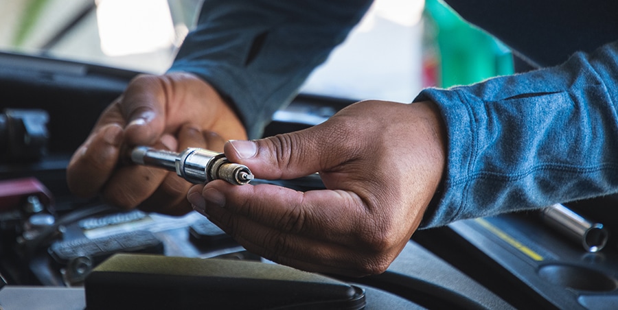 What Spark Plugs Do and How They Work- AutoZone