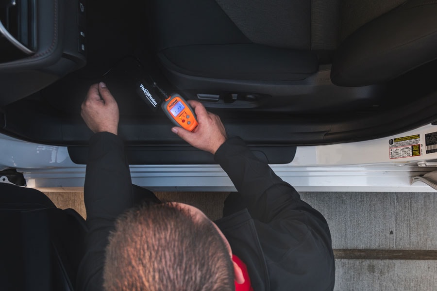 P2004 Trouble Code - Diagnosis, Causes, Symptoms & How to Fix OBD-II ...