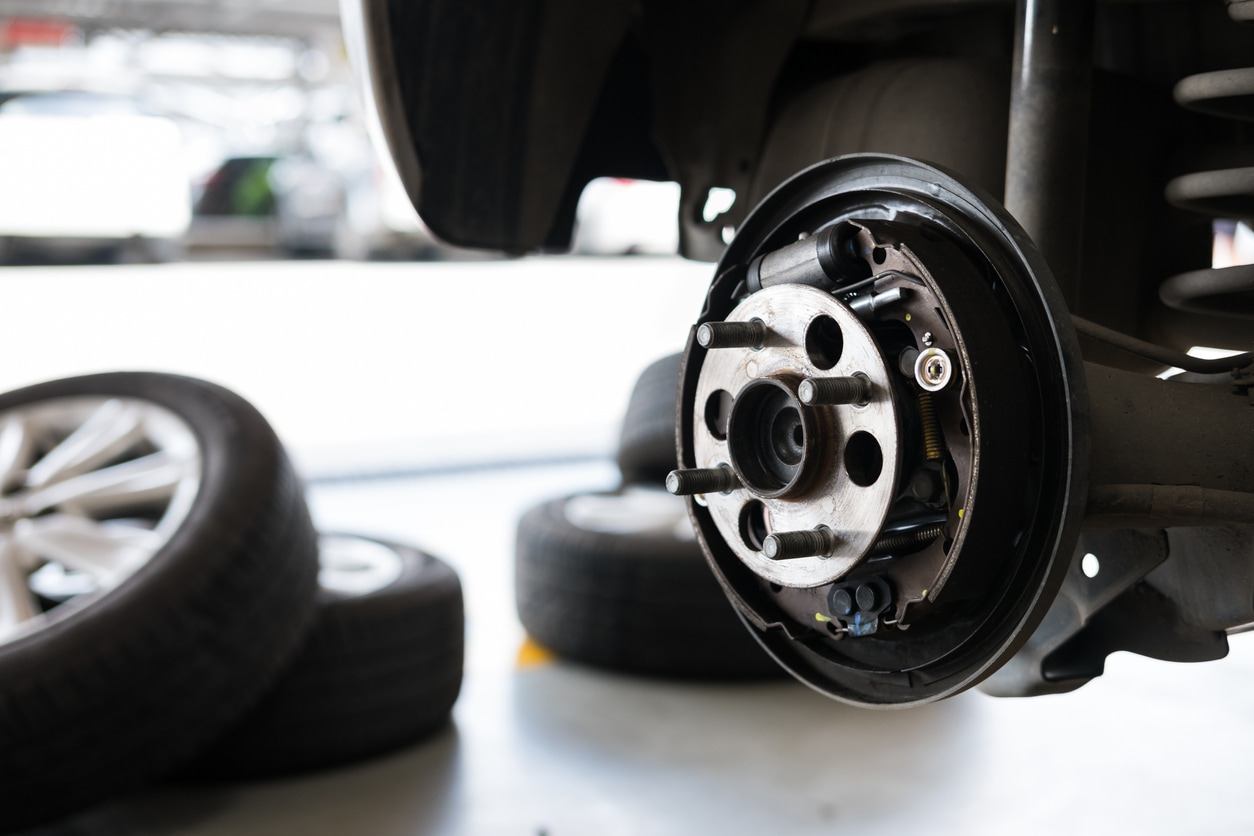 How Much Does a Wheel Bearing Replacement Cost? - AutoZone