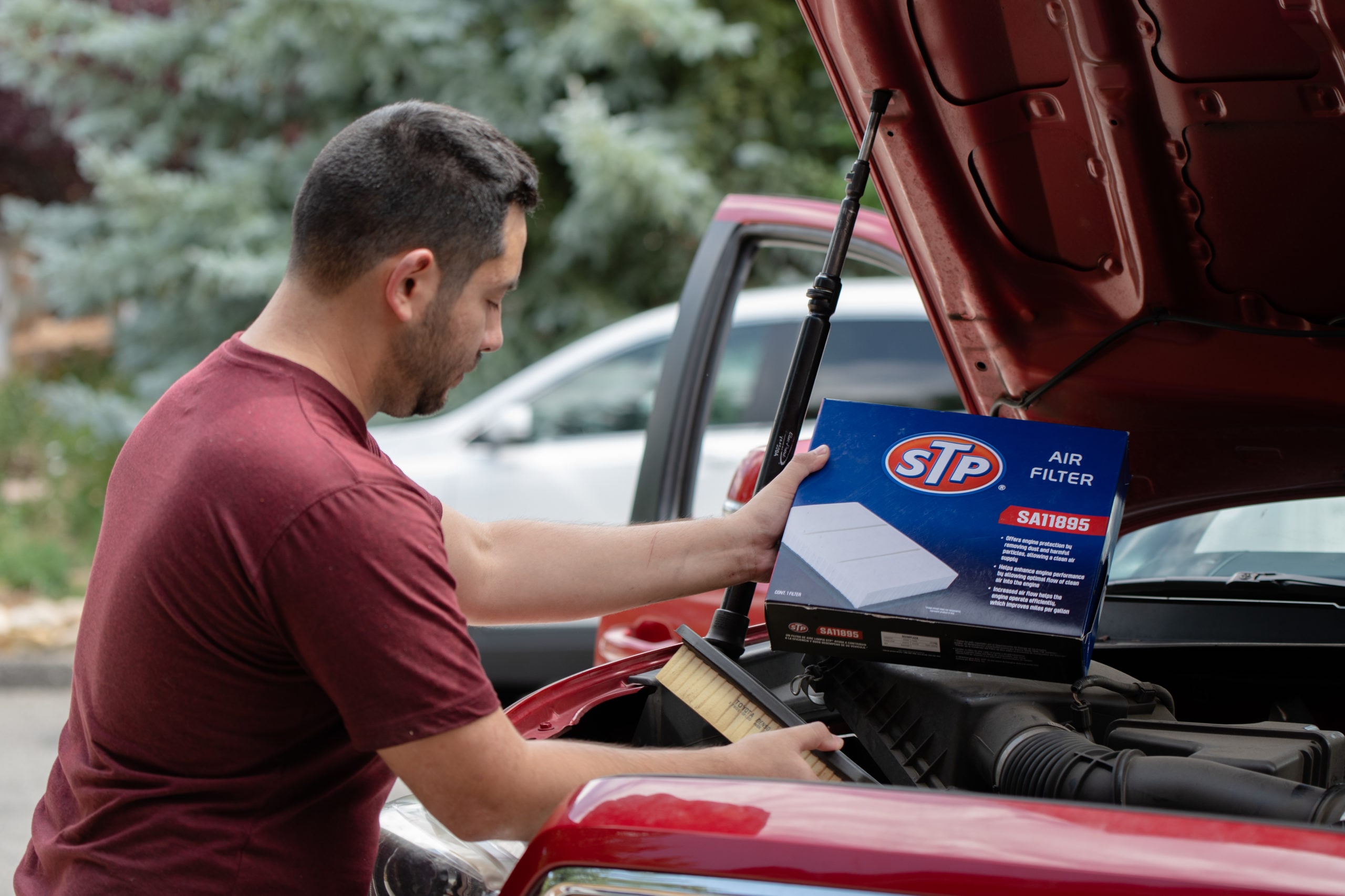 Engine Air Filter vs. Cabin Air Filter: What’s the Difference? - AutoZone