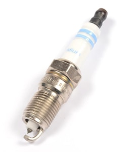 How to Clean a Spark Plug - AutoZone
