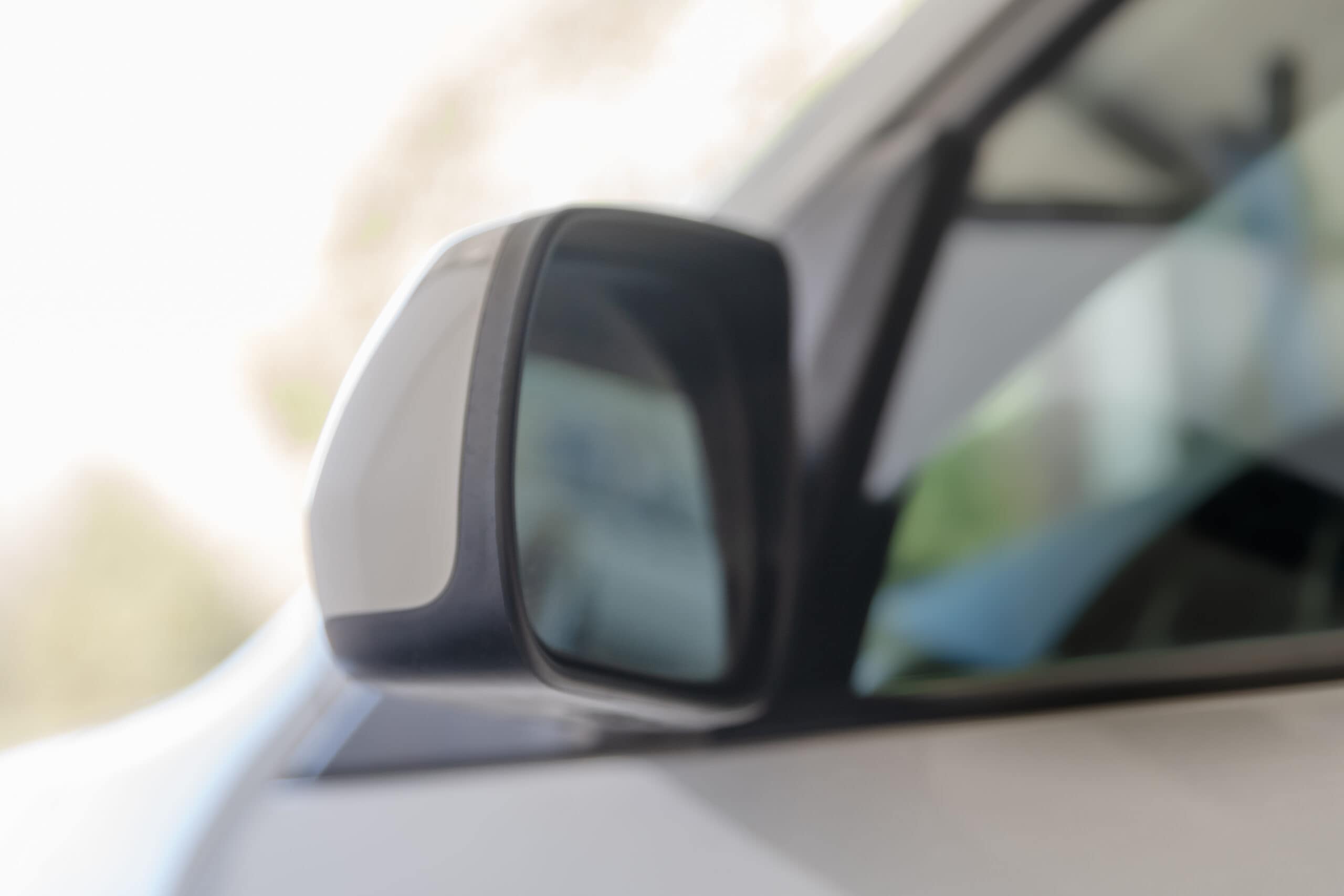 How to Replace a Broken Side View Mirror - AutoZone
