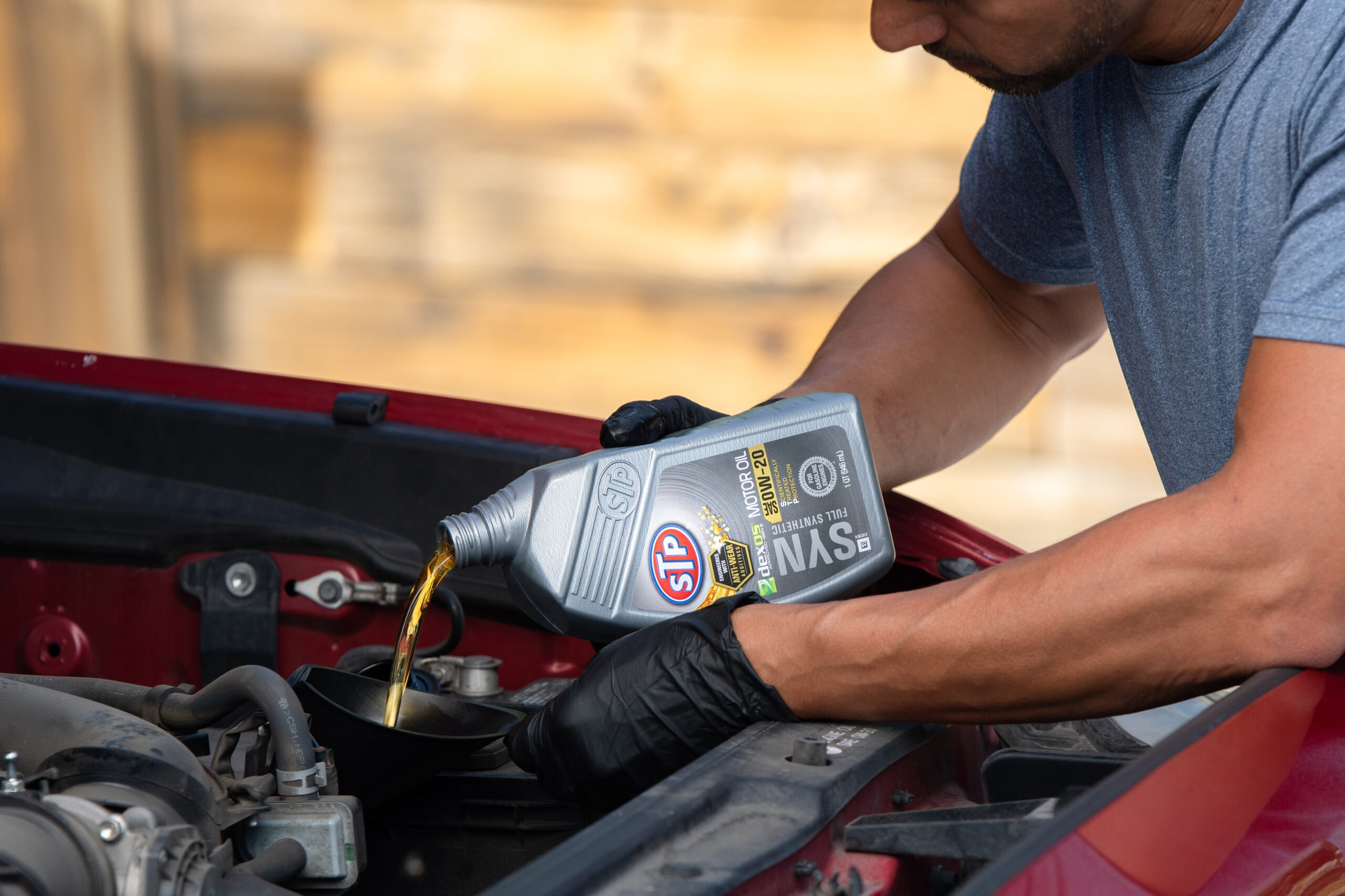 Transmission Fluid vs Engine Oil Explained - AutoZone