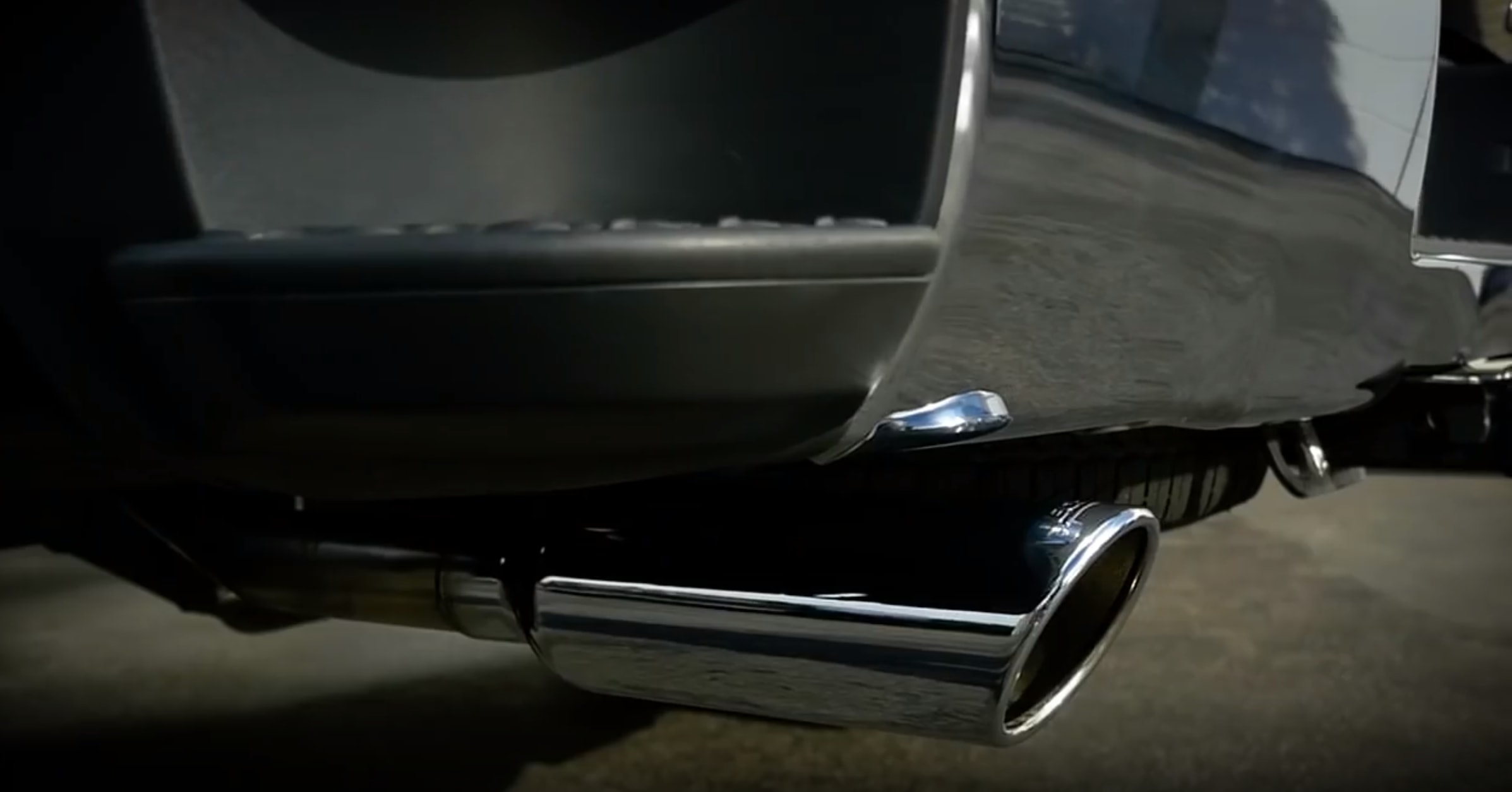 Why Does My Engine Sound Loud When Accelerating - AutoZone