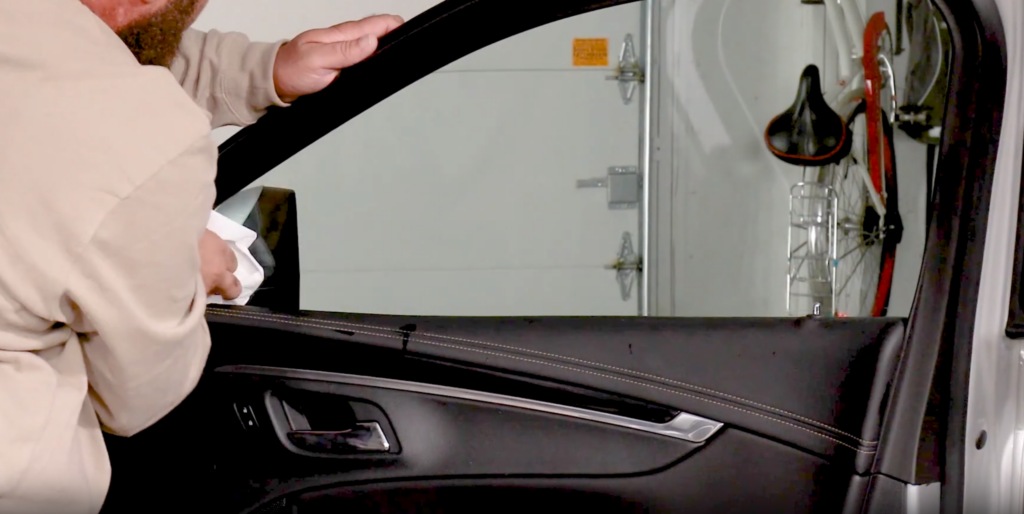 What Are the Different Types of Car Window Tint? - AutoZone