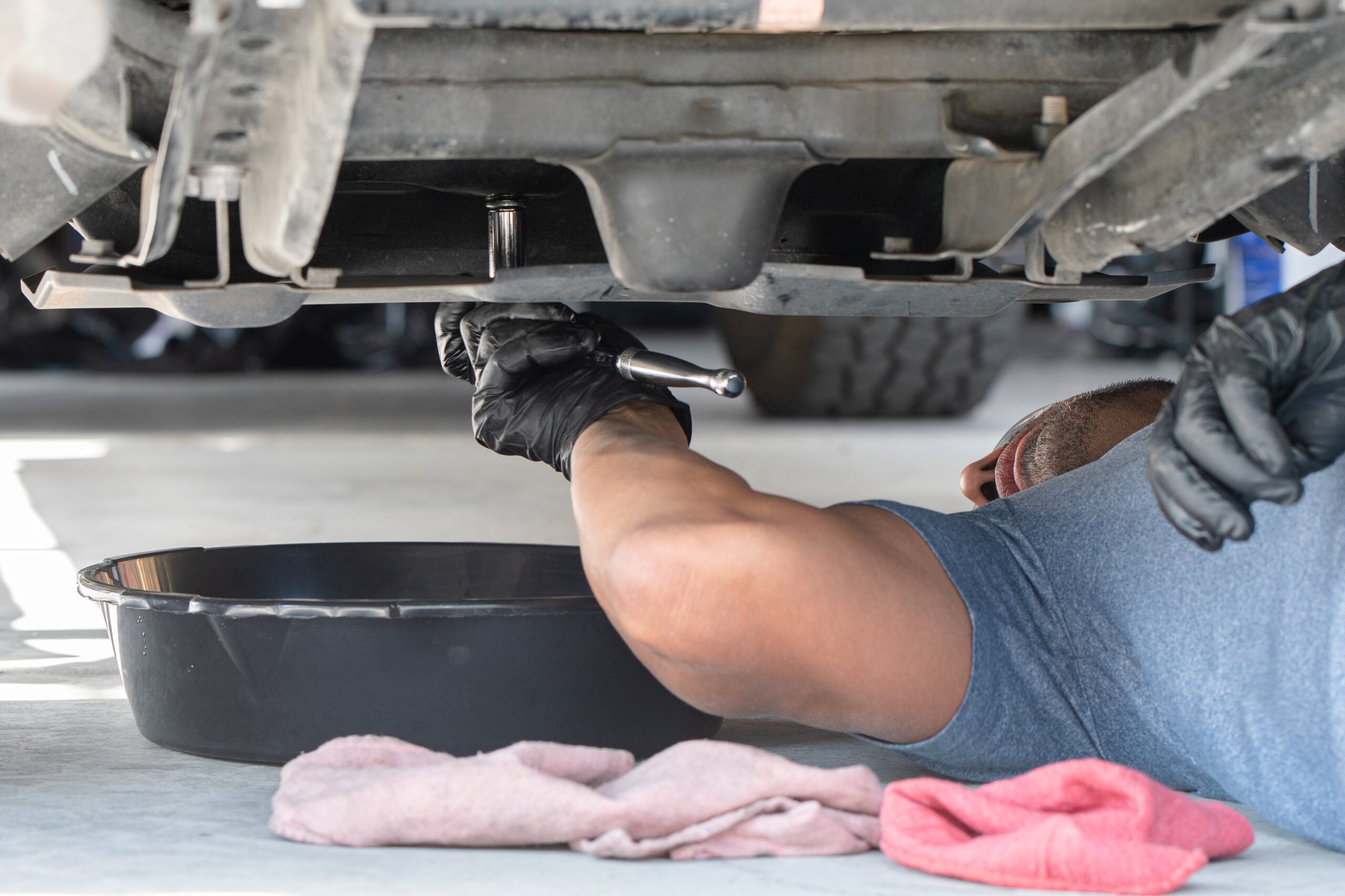 How Much Is an Oil Change? - AutoZone