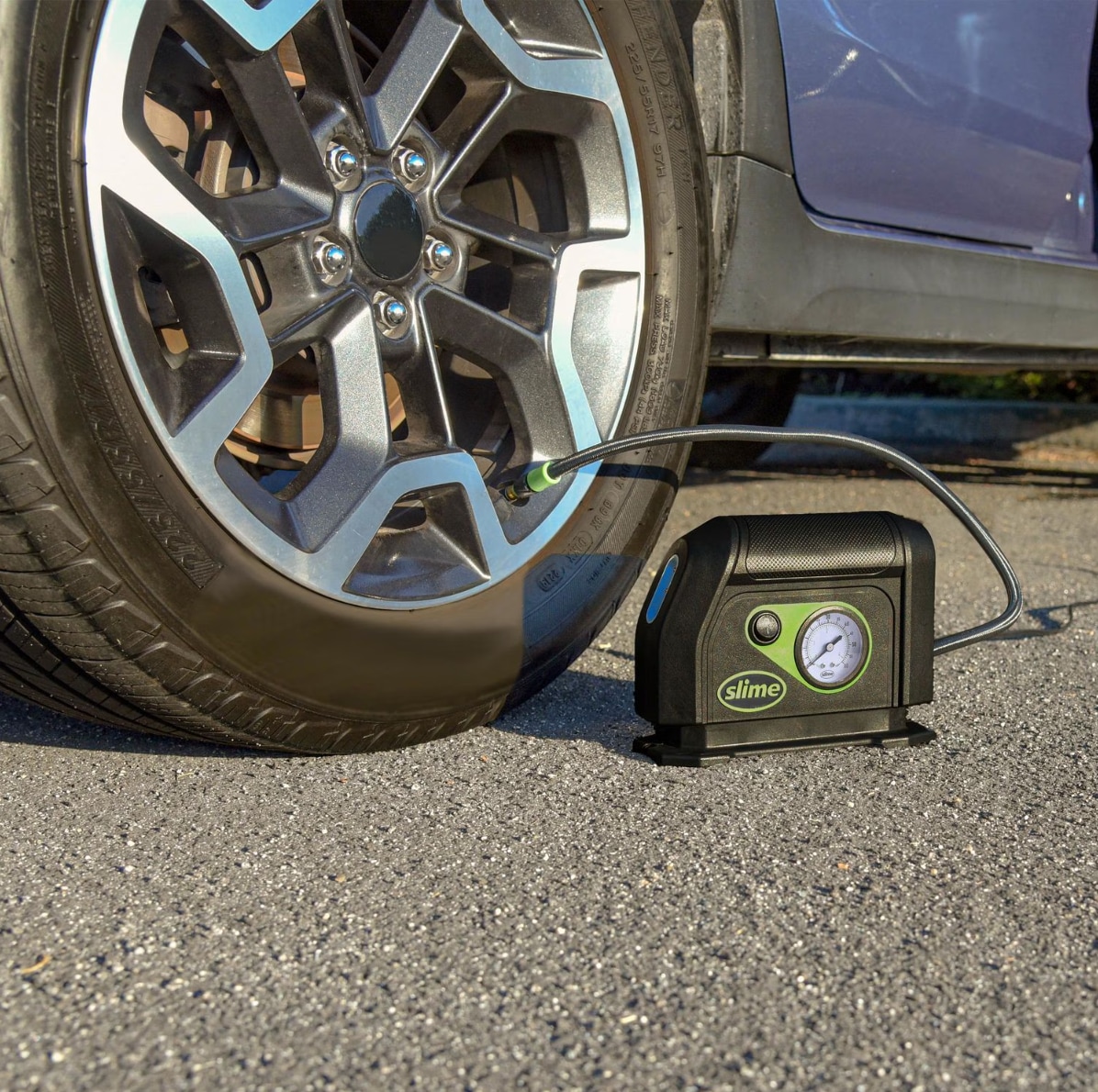 How to Let Air Out of a Tire - AutoZone