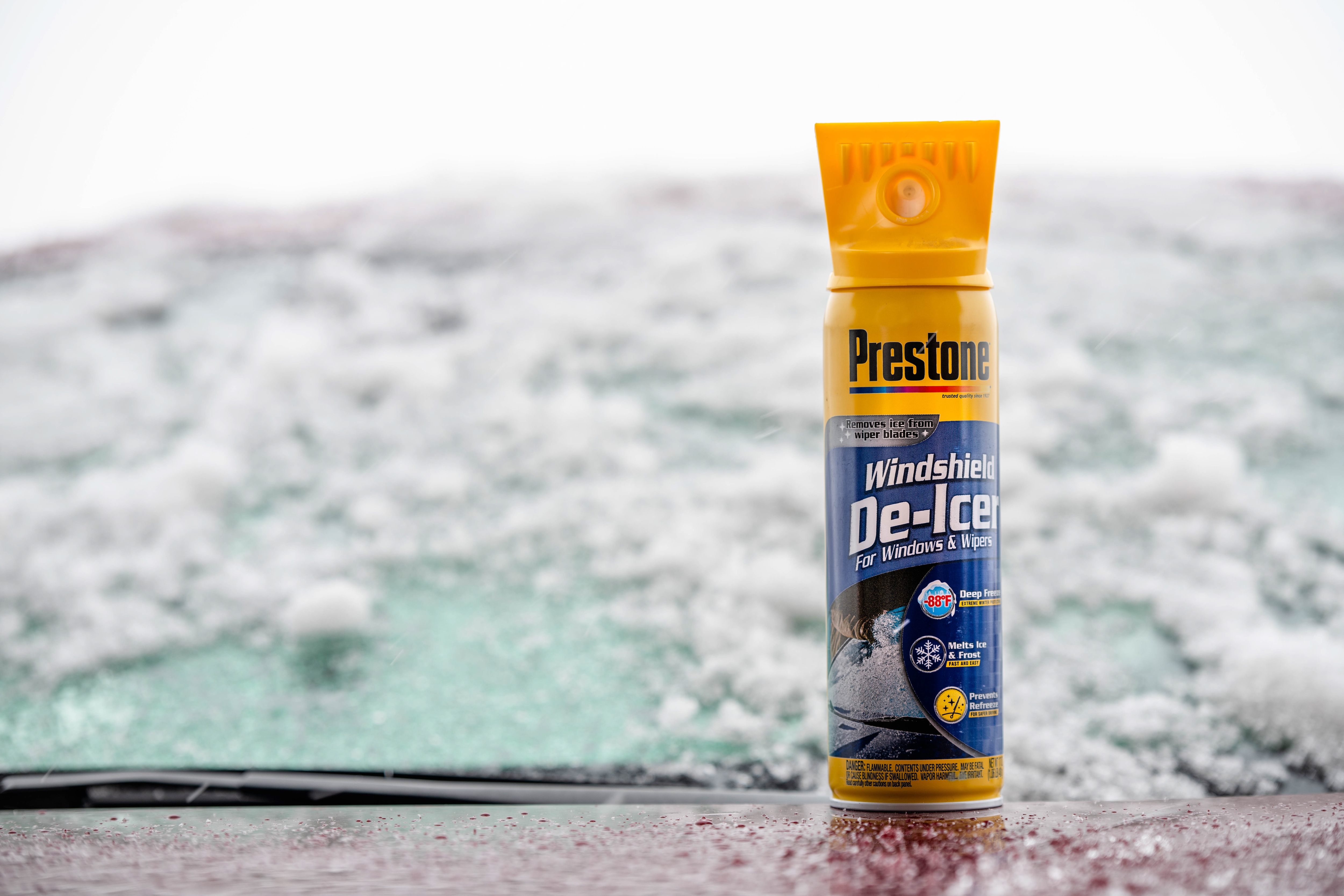 How to Defrost a Car Windshield Fast - AutoZone