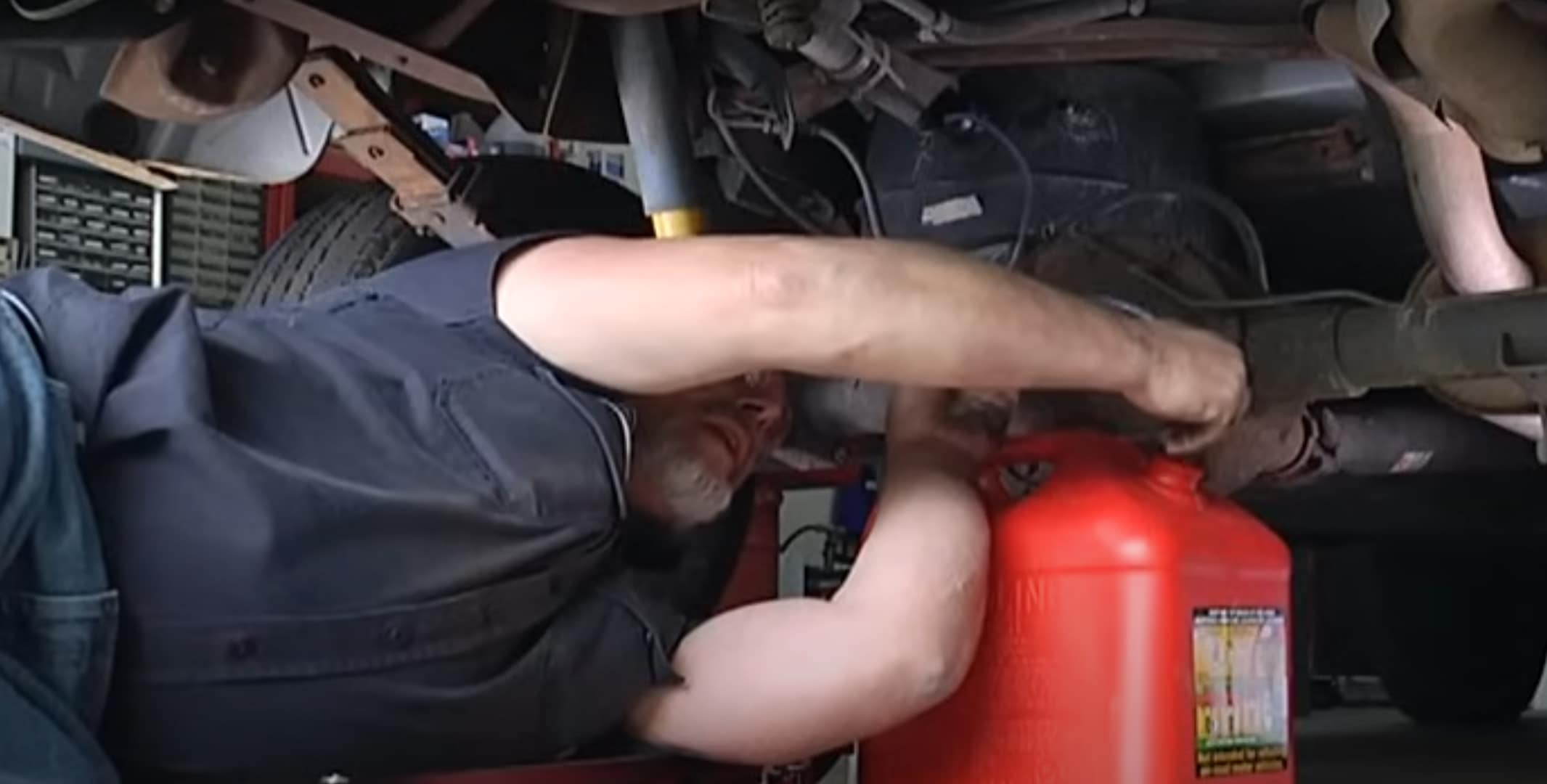 How to Safely Siphon and Remove a Fuel Tank