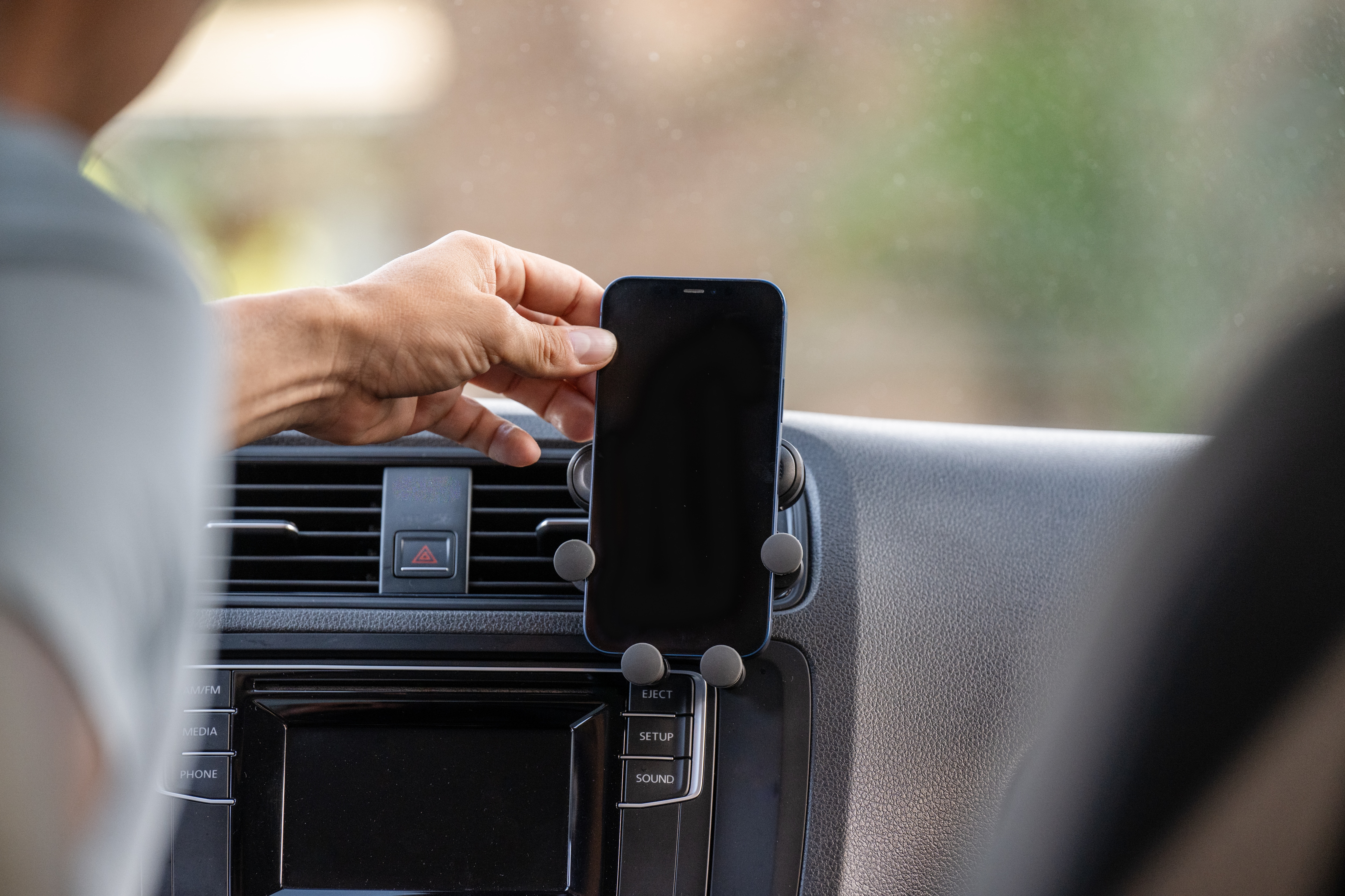 14 Best Car Accessory Gifts for Men - AutoZone