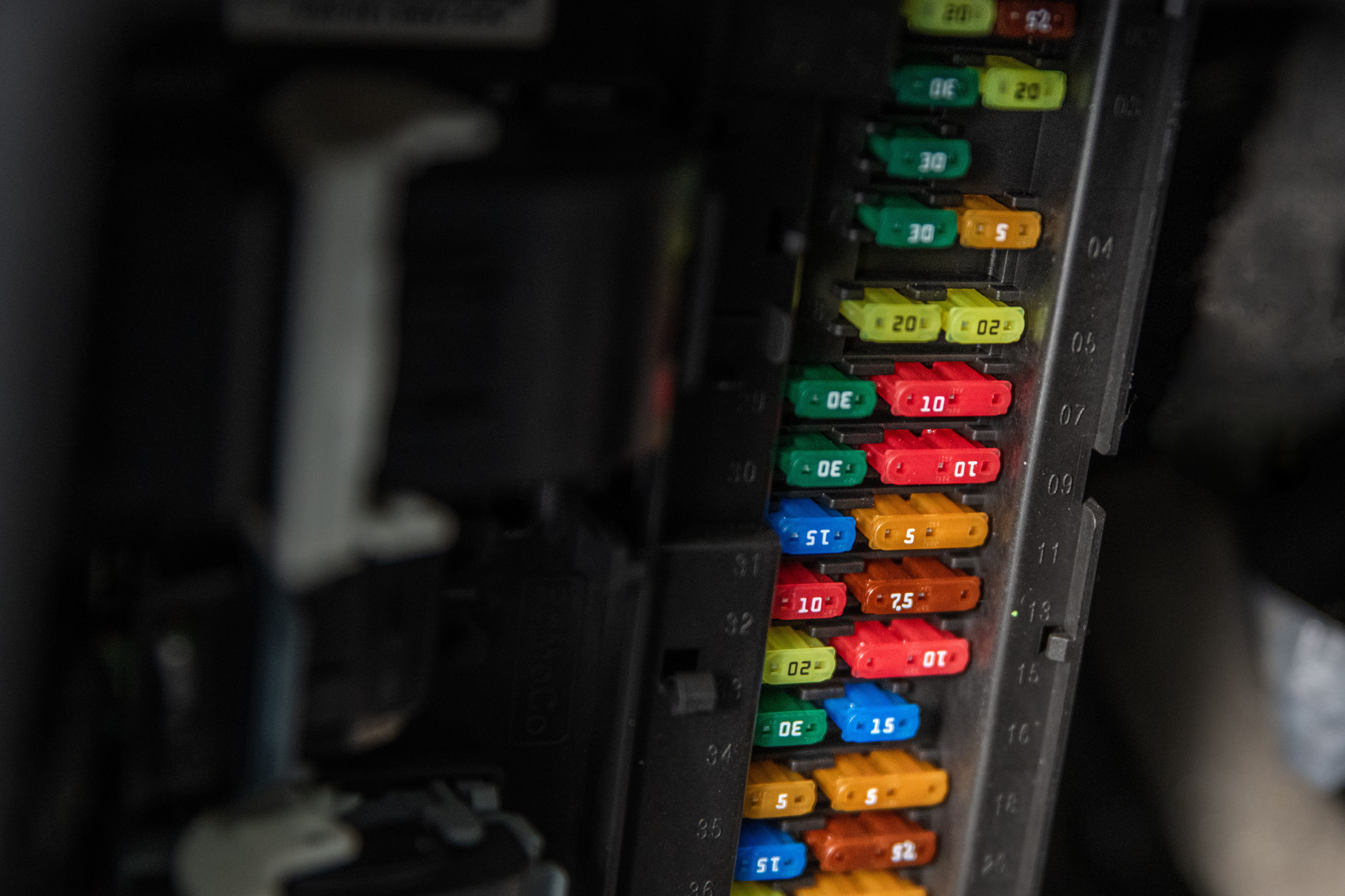 Cost to Replace a Blown Car Fuse - AutoZone